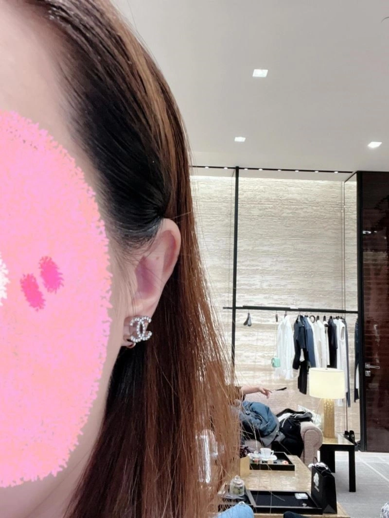 Brand-authenticated Chanel Earrings