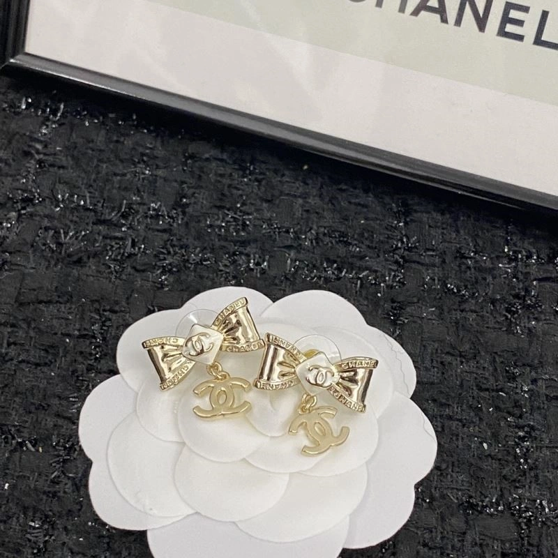 Low-cost Chanel Earrings