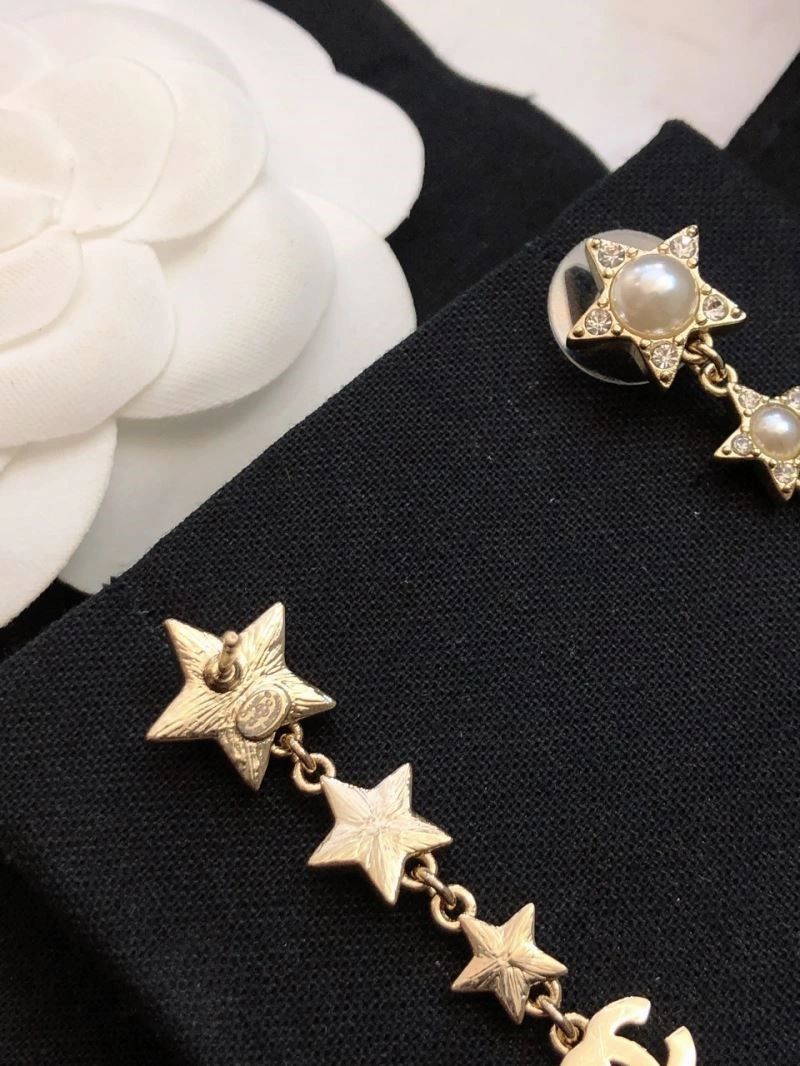 Top match Chanel Earrings