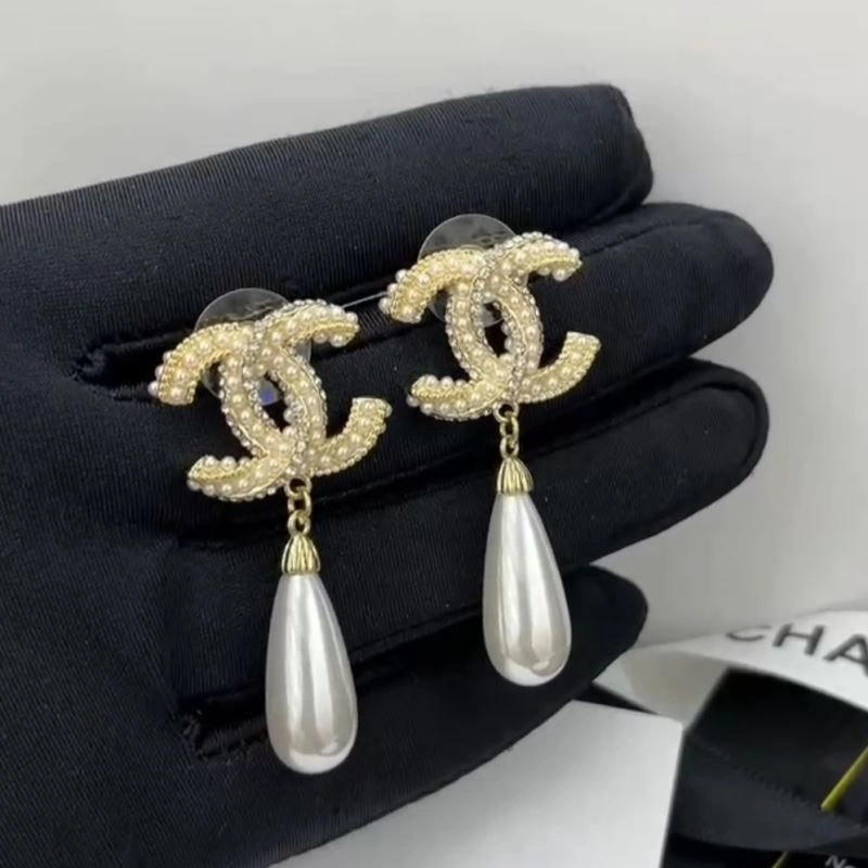 Accurate model Chanel Earrings