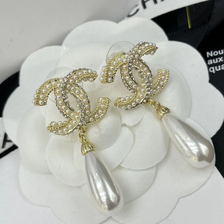 Accurate model Chanel Earrings