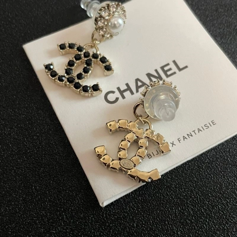 Brand-authenticated Chanel Earrings