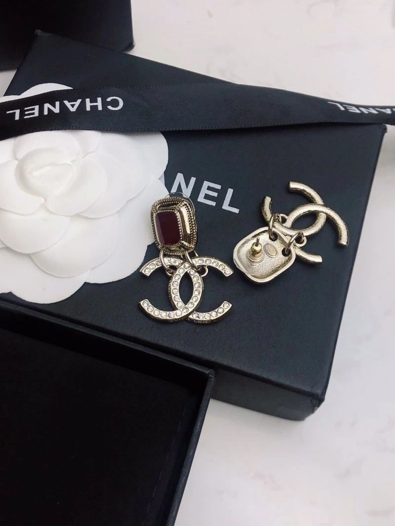 Top match Chanel Earrings