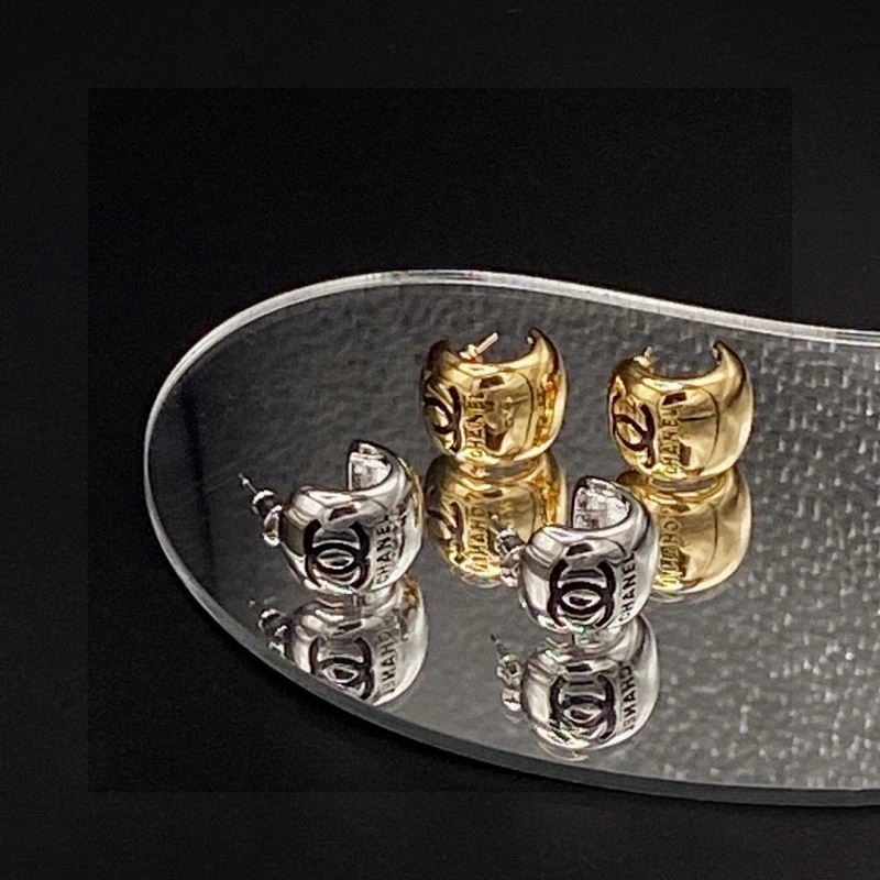 High accuracy Chanel Earrings