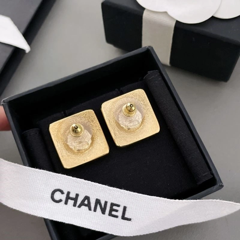 High accuracy Chanel Earrings
