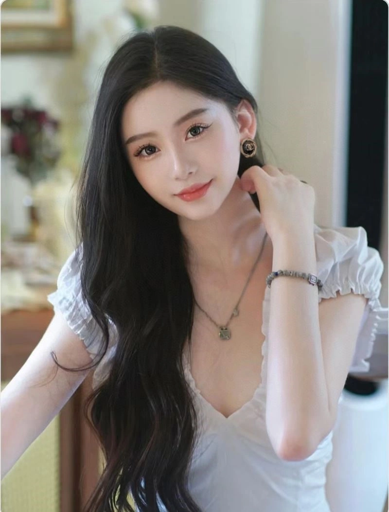 Top match Chanel Earrings