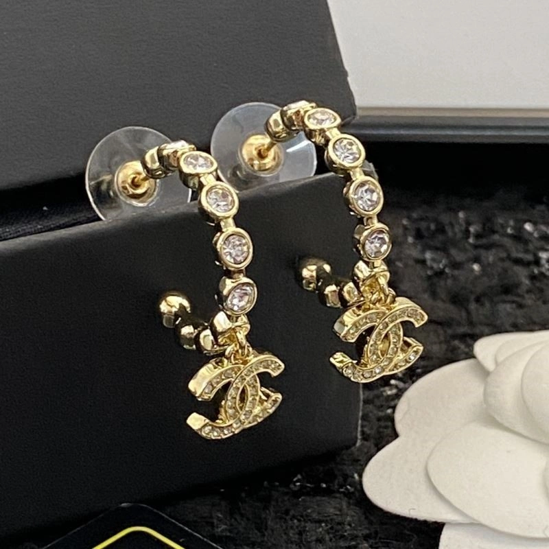 Low-cost Chanel Earrings