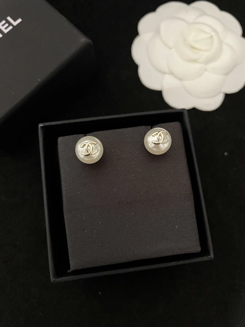 Discounted Chanel Earrings