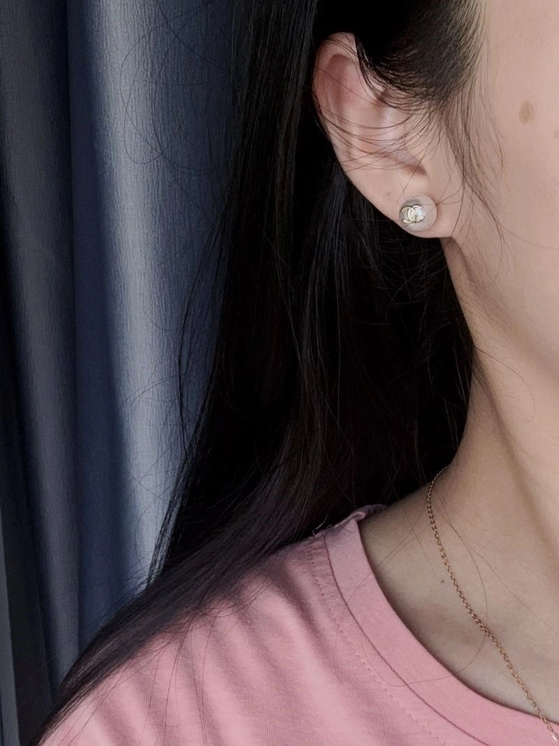 Discounted Chanel Earrings