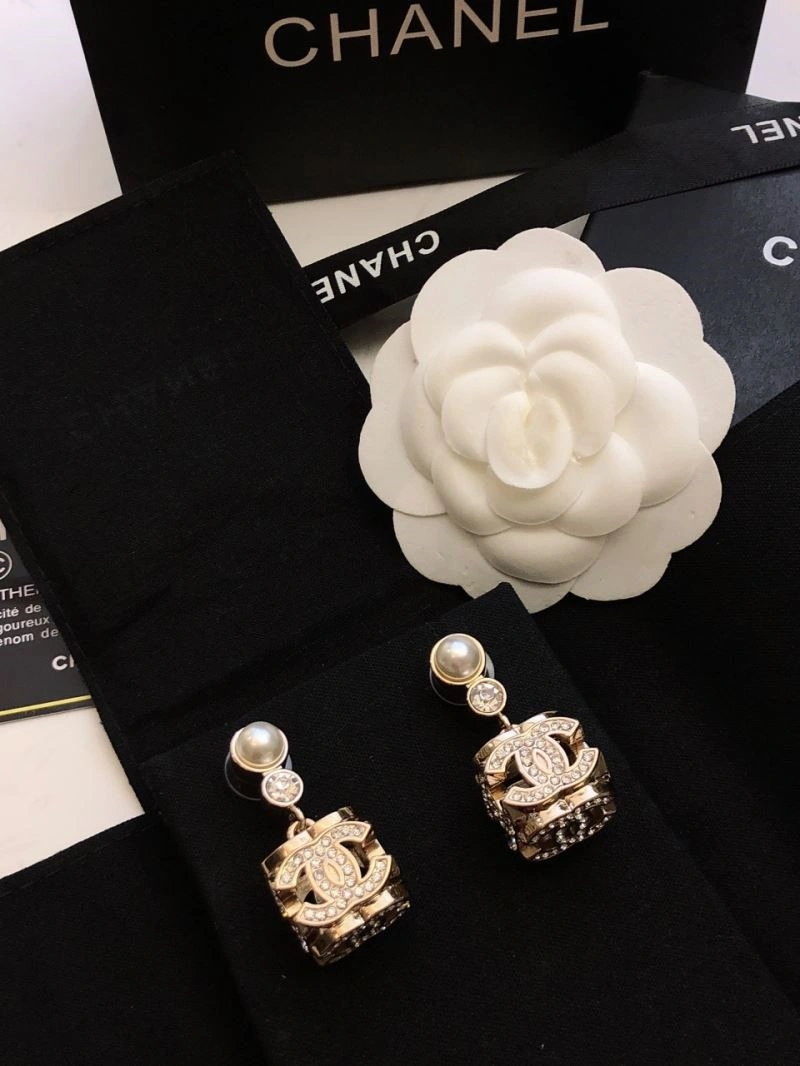 Low-cost Chanel Earrings