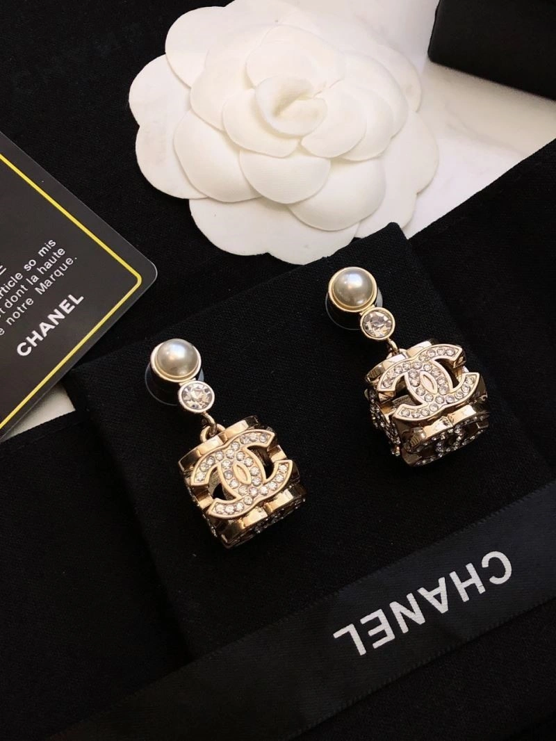 Low-cost Chanel Earrings
