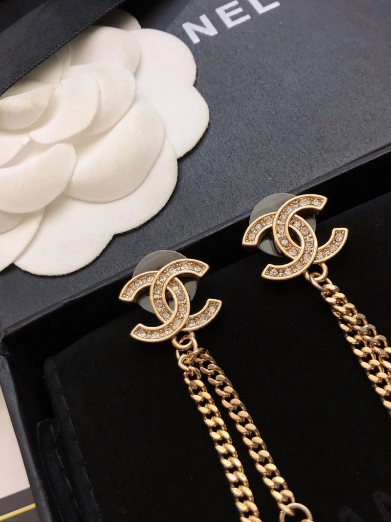 Top mirror Chanel Earrings