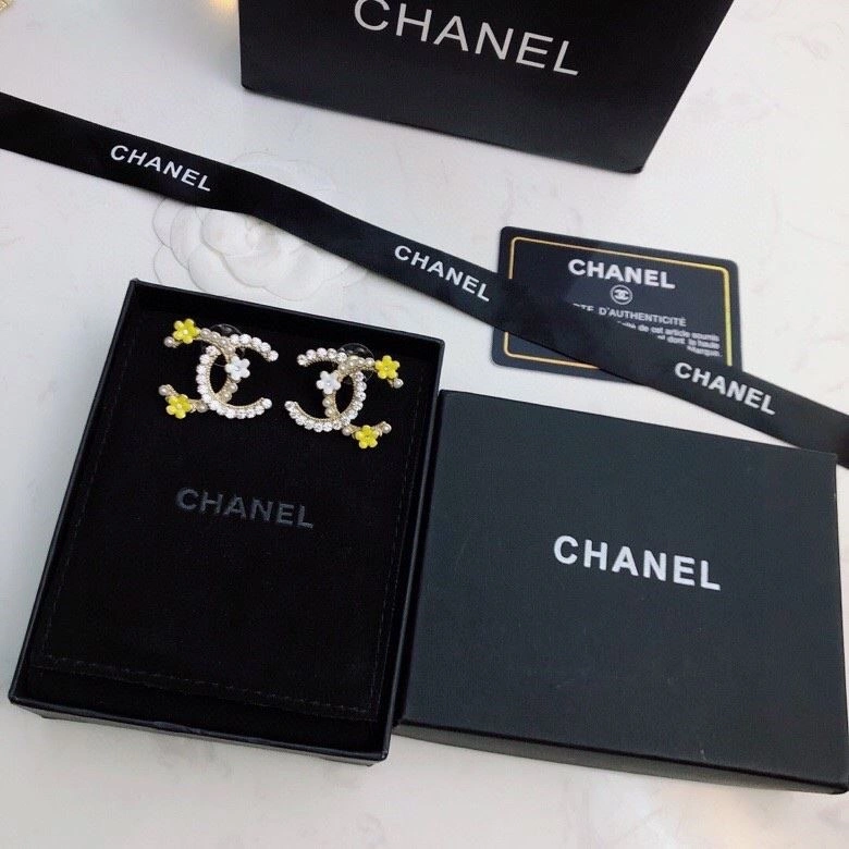 High fidelity Chanel Earrings