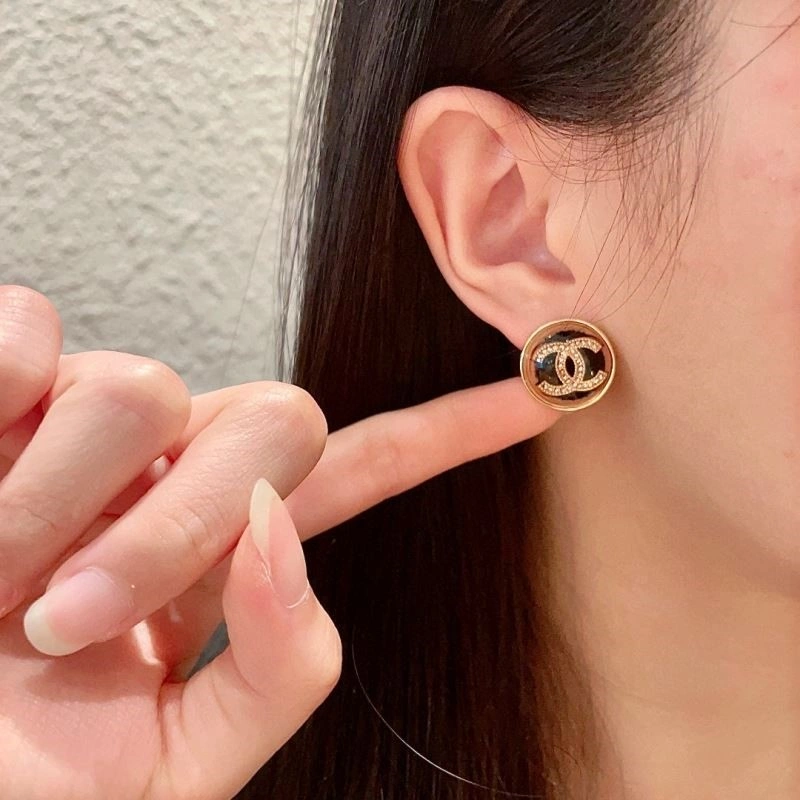 High fidelity Chanel Earrings