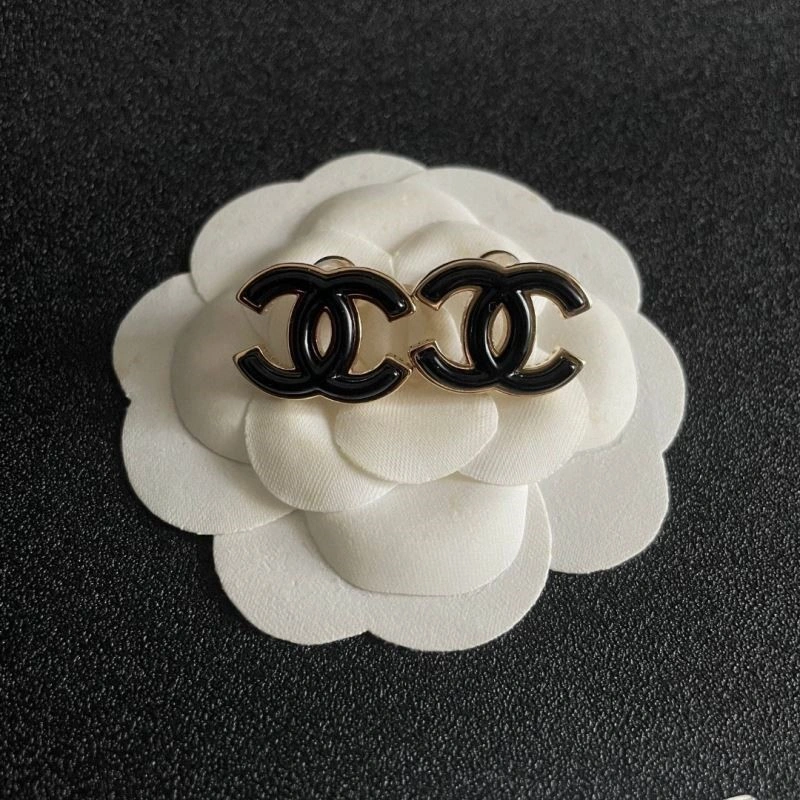 Brand-authenticated Chanel Earrings