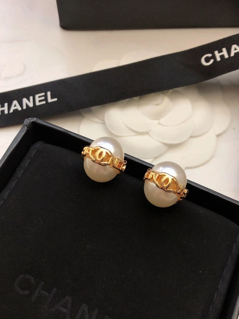 High fidelity Chanel Earrings