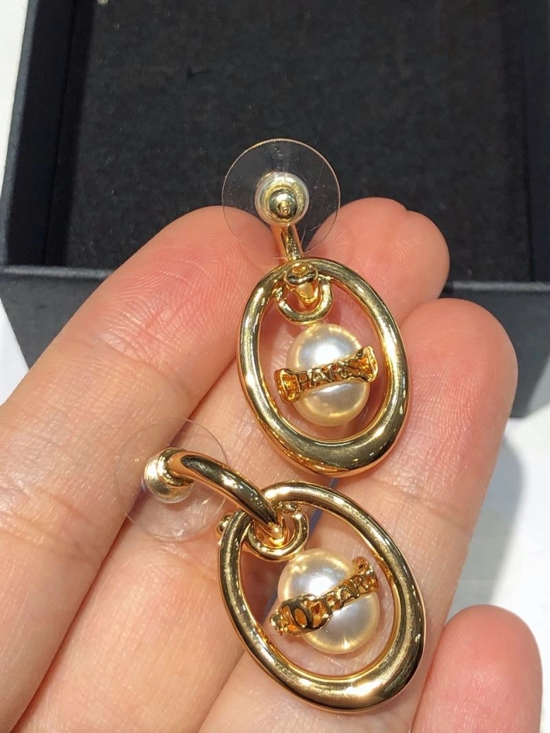 Discounted Chanel Earrings