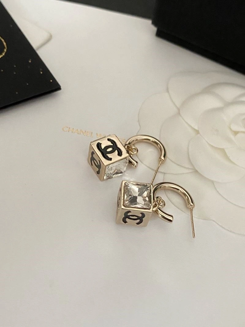 Low-cost Chanel Earrings