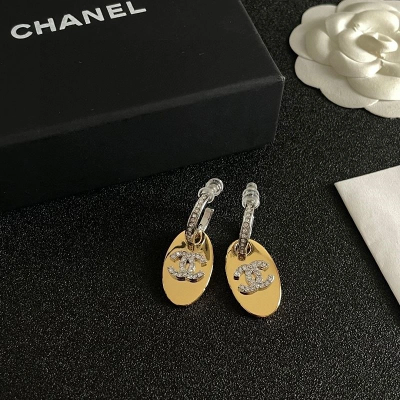 Top mirror Chanel Earrings