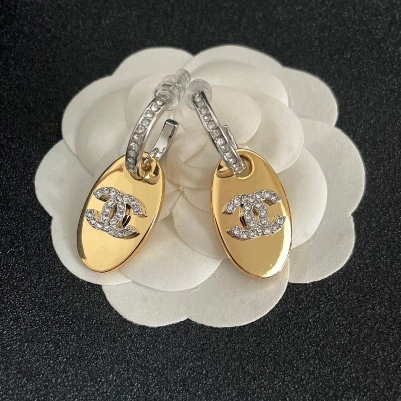 Top mirror Chanel Earrings