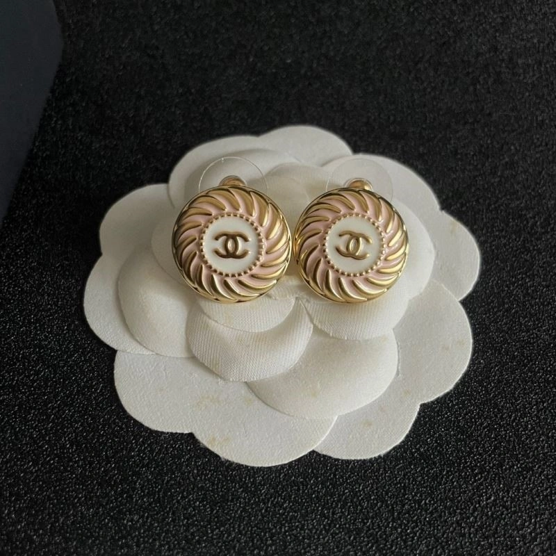 High accuracy Chanel Earrings