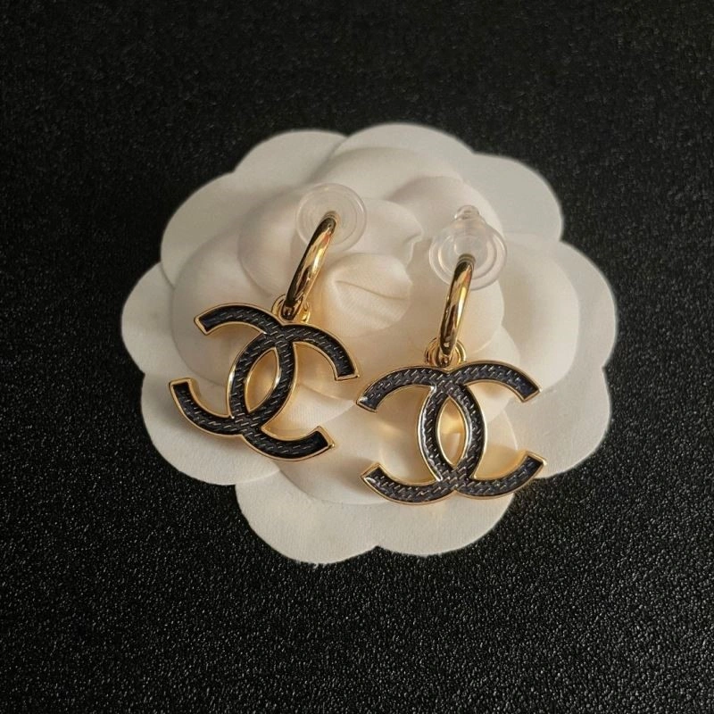 Accurate model Chanel Earrings