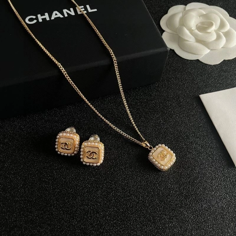 Cut-rate Chanel Earrings