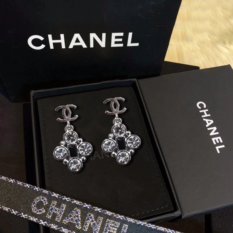 Low-cost Chanel Earrings