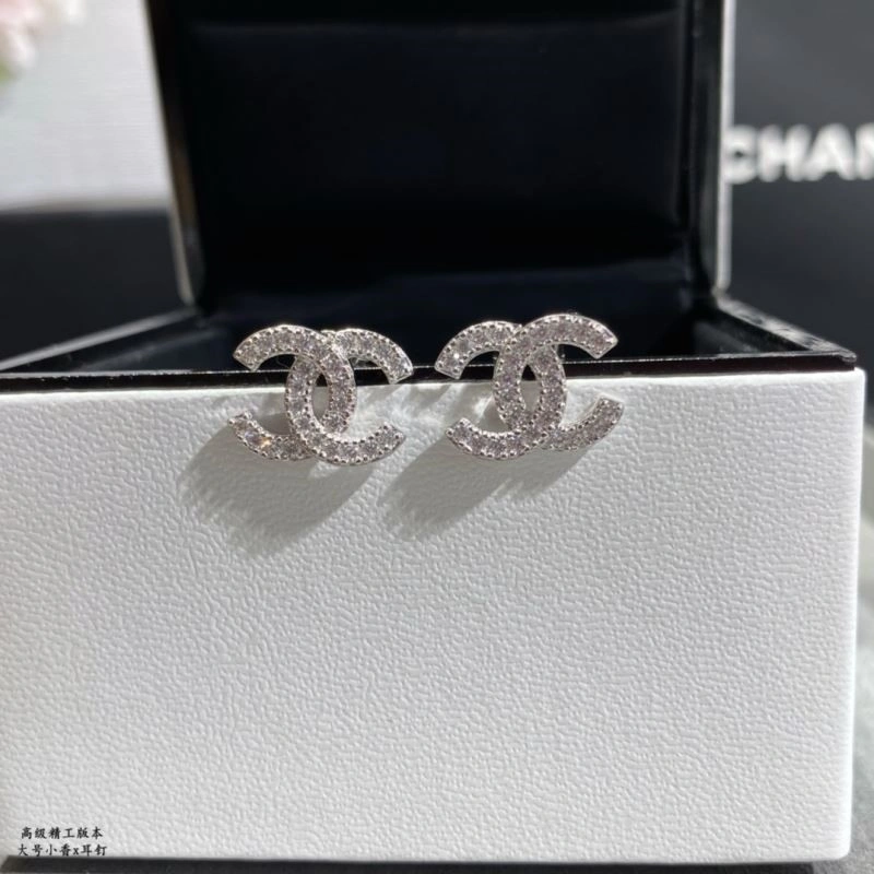 Accurate model Chanel Earrings