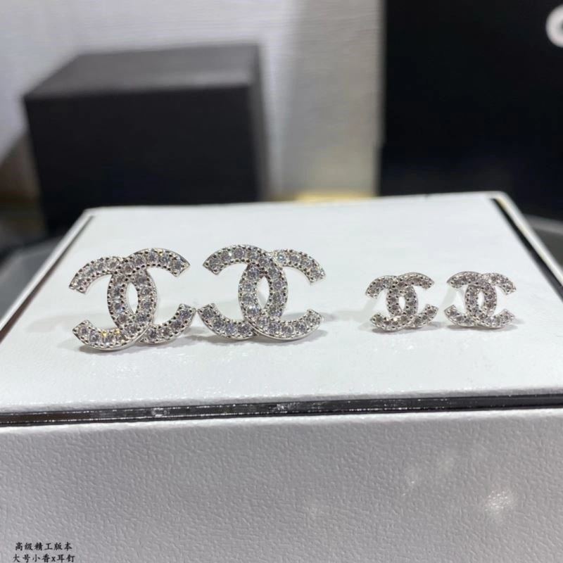Accurate model Chanel Earrings