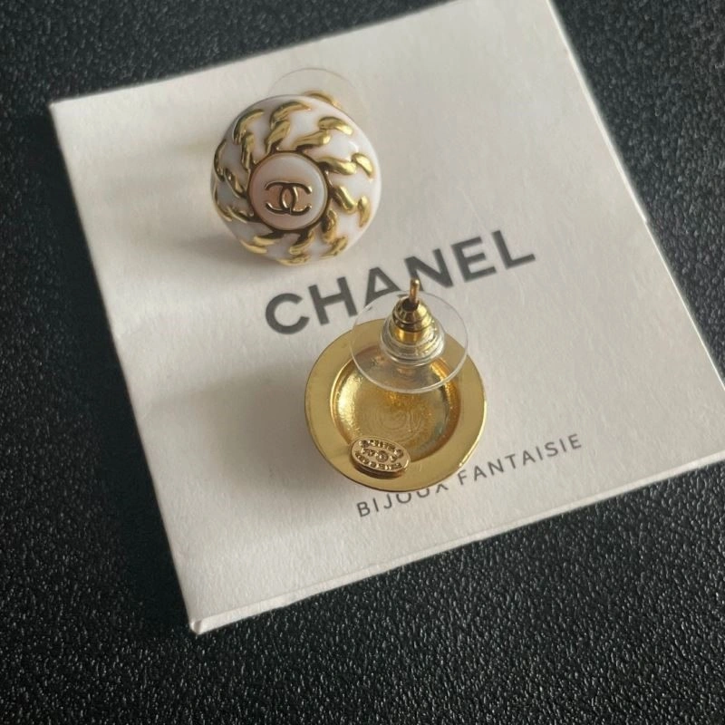 Top mirror Chanel Earrings