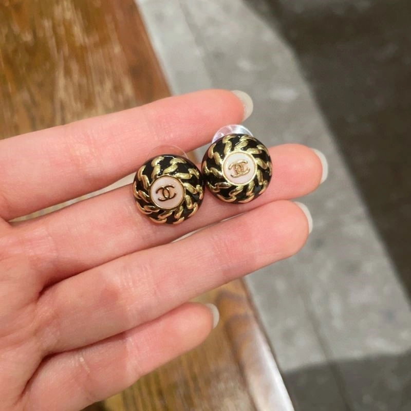 Low-cost Chanel Earrings