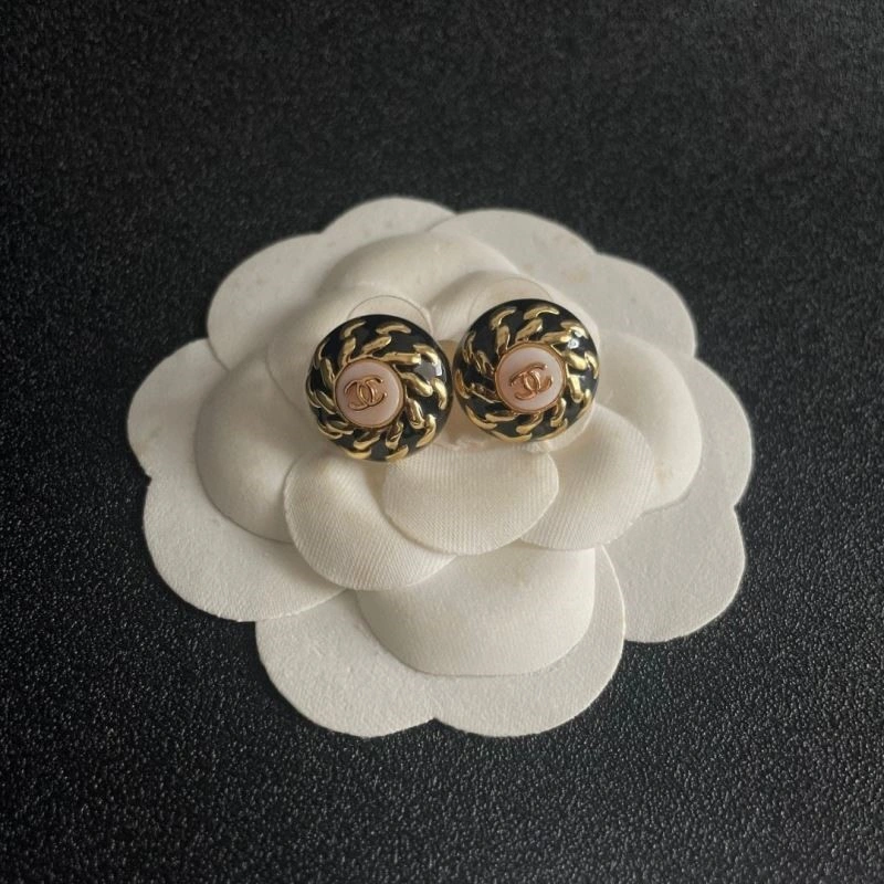 Low-cost Chanel Earrings