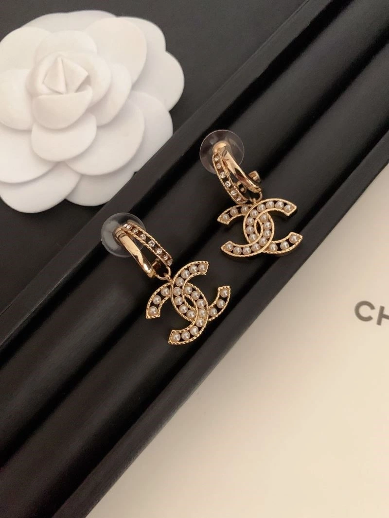 High accuracy Chanel Earrings
