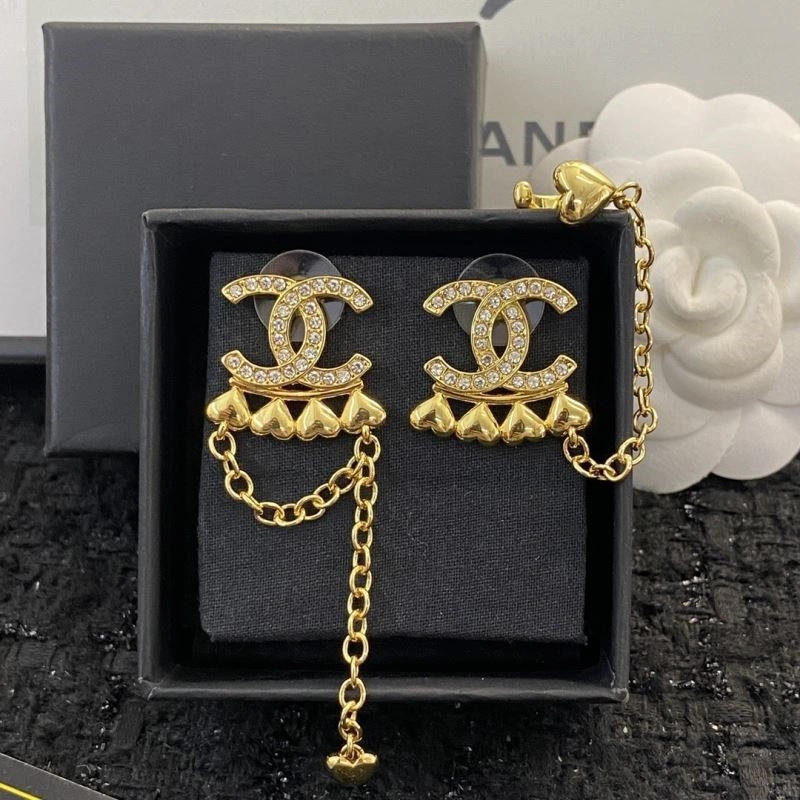 Top mirror Chanel Earrings