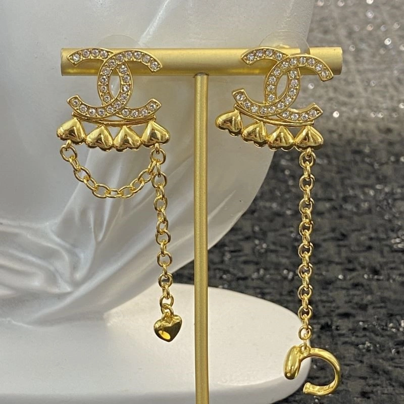 Top mirror Chanel Earrings