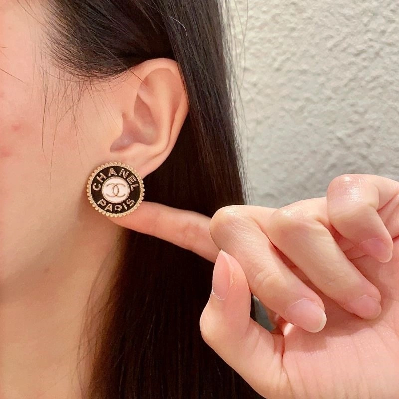 High fidelity Chanel Earrings