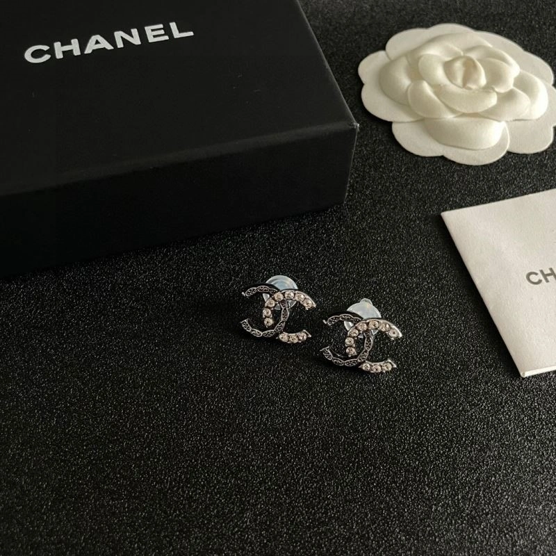 Top mirror Chanel Earrings