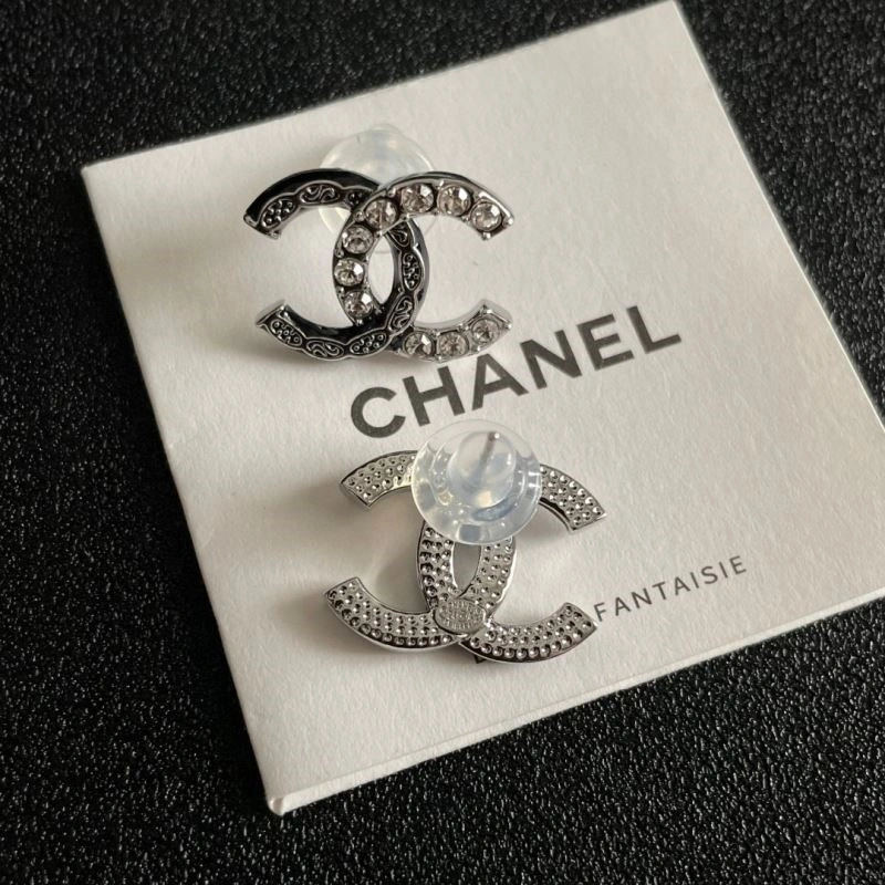 Top mirror Chanel Earrings