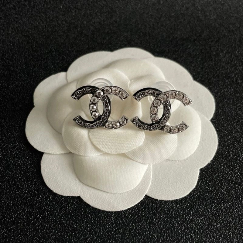 Top mirror Chanel Earrings