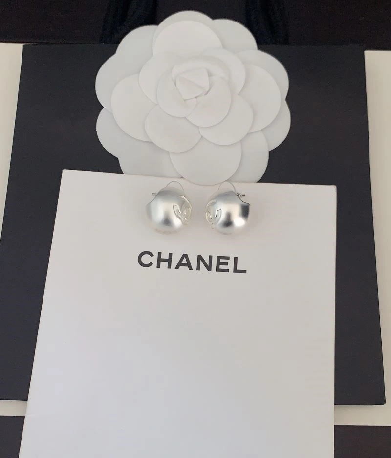 High accuracy Chanel Earrings
