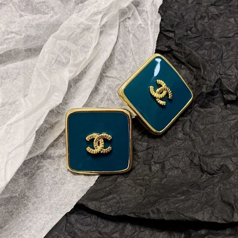 Accurate model Chanel Earrings