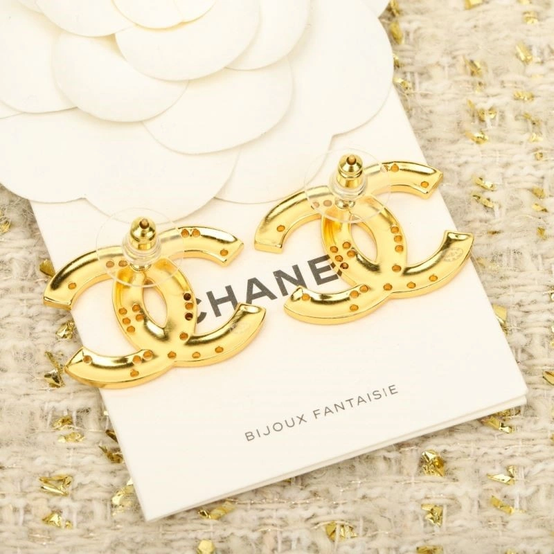 High accuracy Chanel Earrings