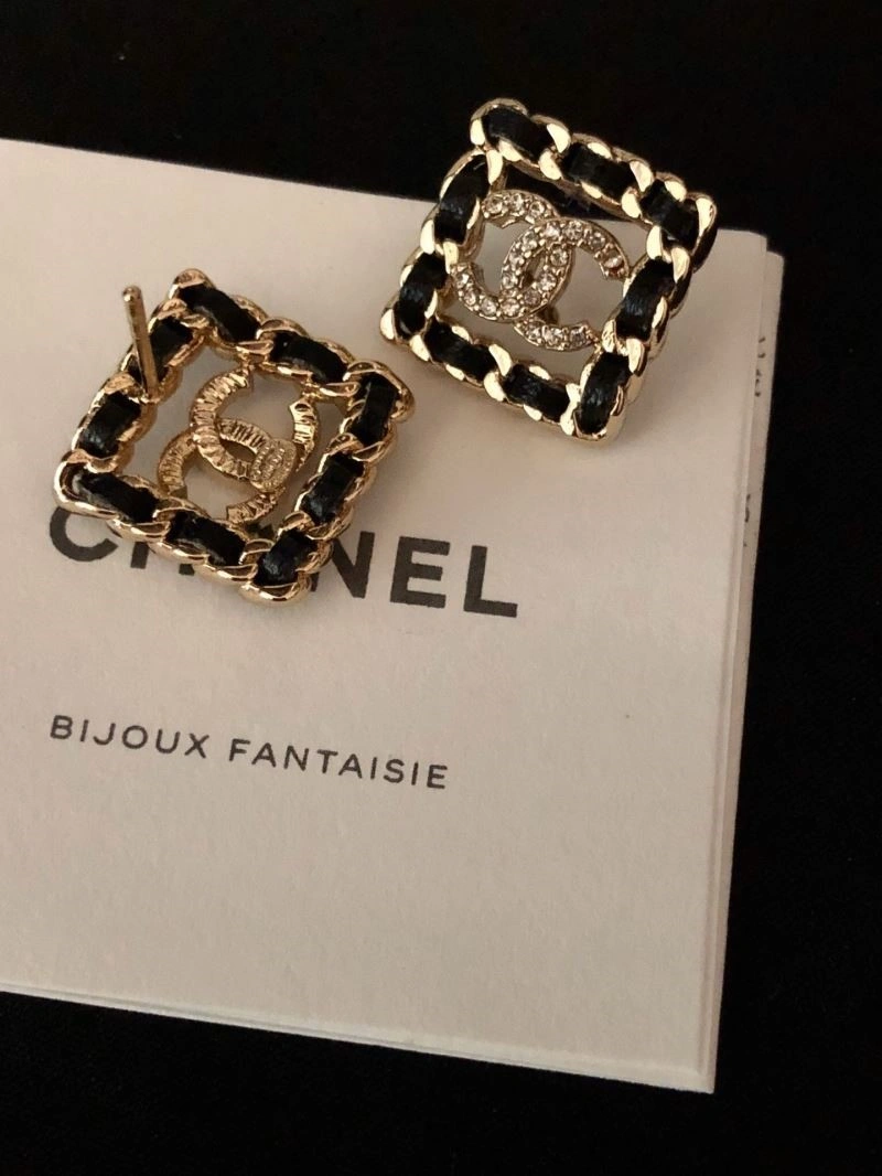 Legit Chanel Earrings