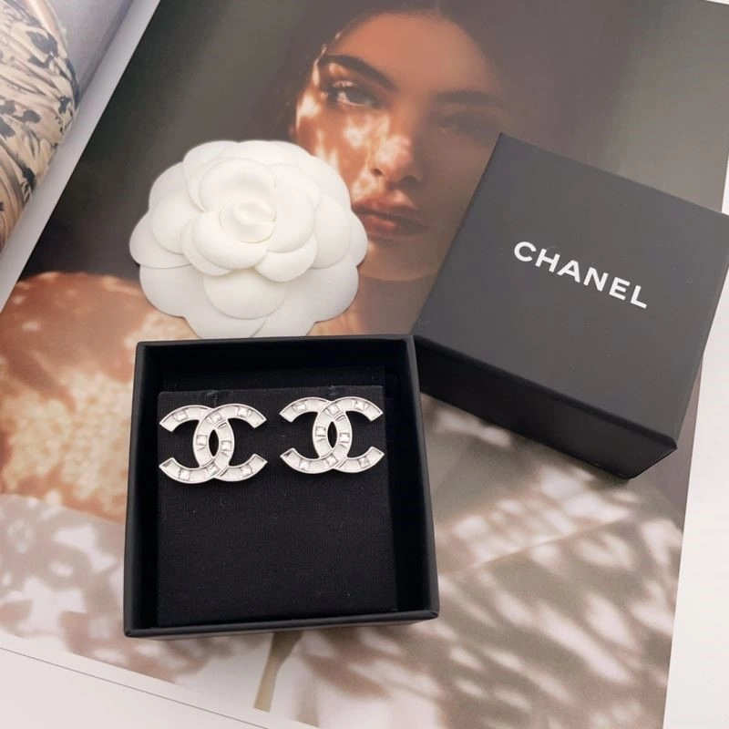 Low-cost Chanel Earrings