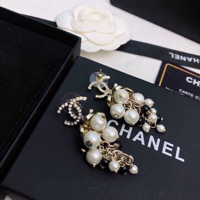 Low-cost Chanel Earrings