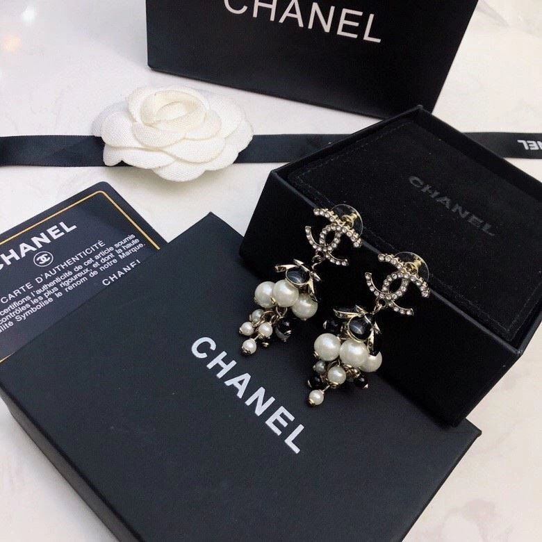 Low-cost Chanel Earrings