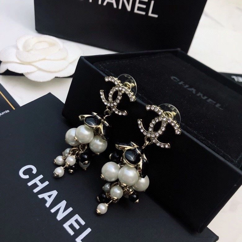 Low-cost Chanel Earrings