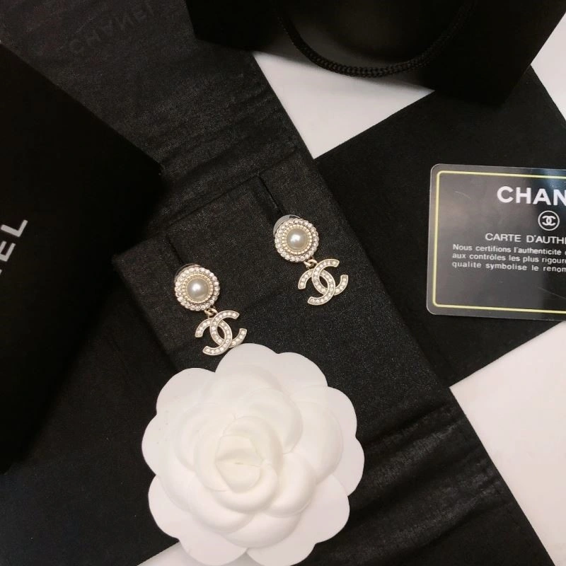 Accurate model Chanel Earrings