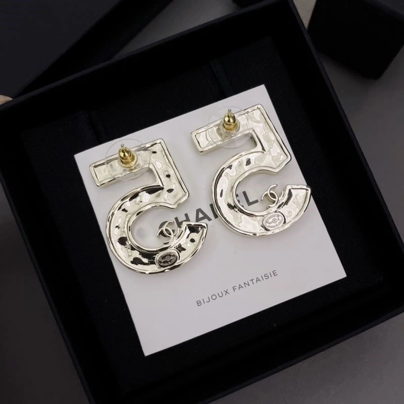 High accuracy Chanel Earrings